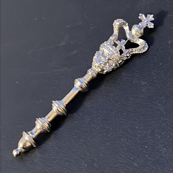 Vintage | Jewelry | Vintage Silver Royal Regency Crown Scepter Staff ...